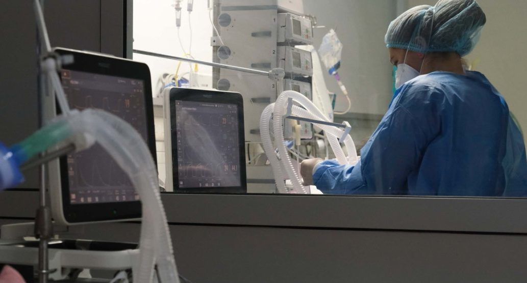 Σχετικά με τα πολυανθεκτικά μικρόβια, και ιδιαίτερα την Candida Auris ...
